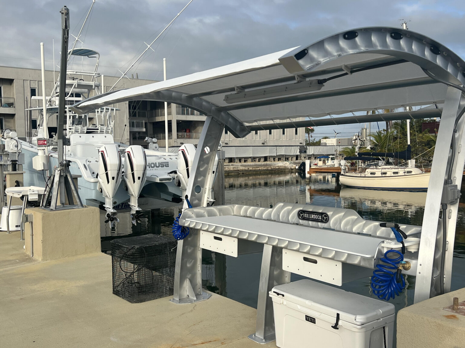 Fish Skinning Table | Slam 7 1/2 Canopy | KillerDock